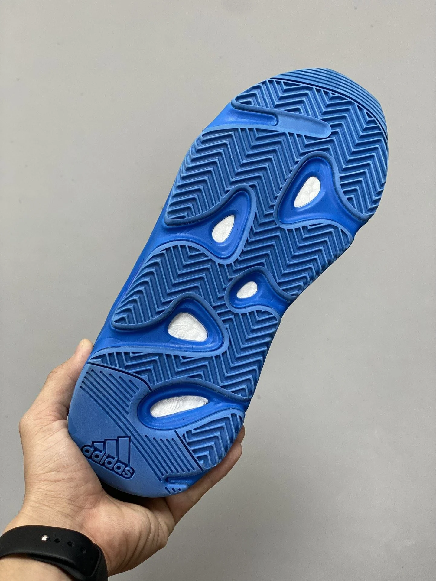 Cut-rate Adidas Yeezy 700 Shoes