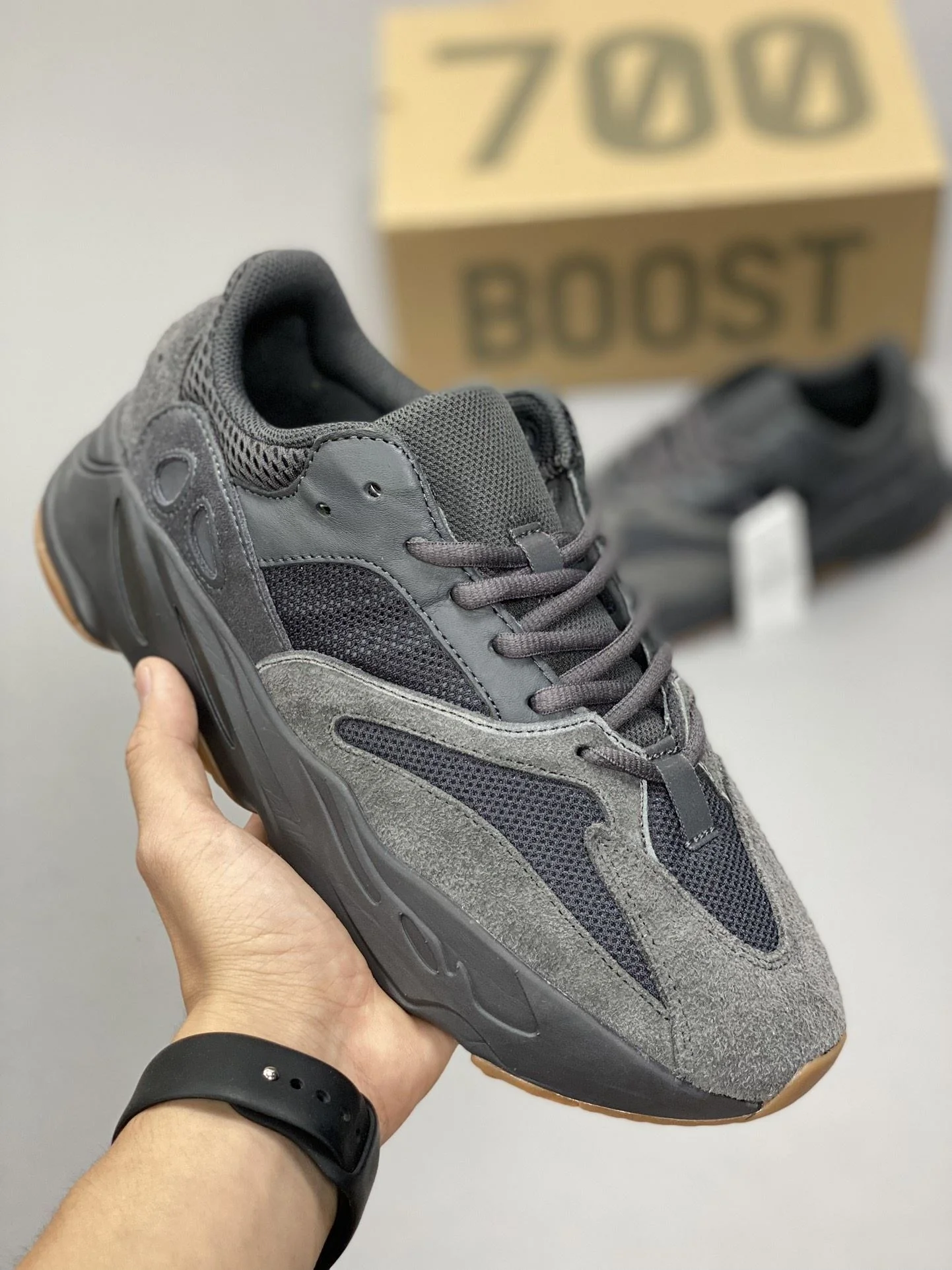 Adidas Yeezy 700 Shoes