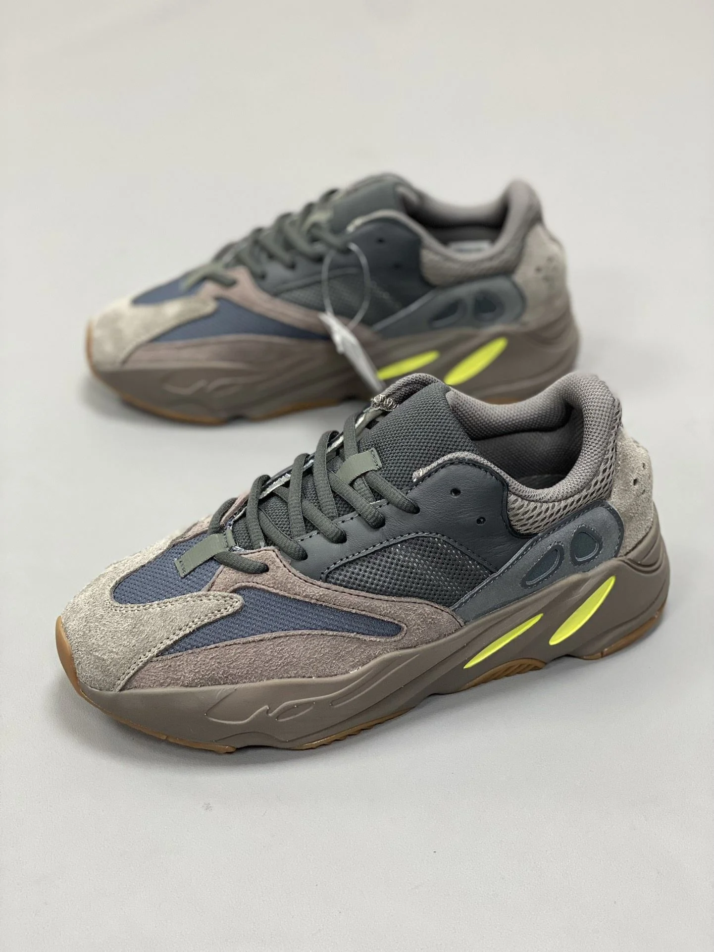 Economical Adidas Yeezy 700 Shoes