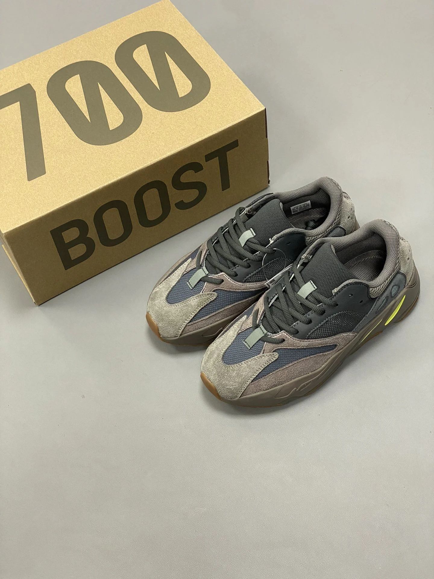 Economical Adidas Yeezy 700 Shoes