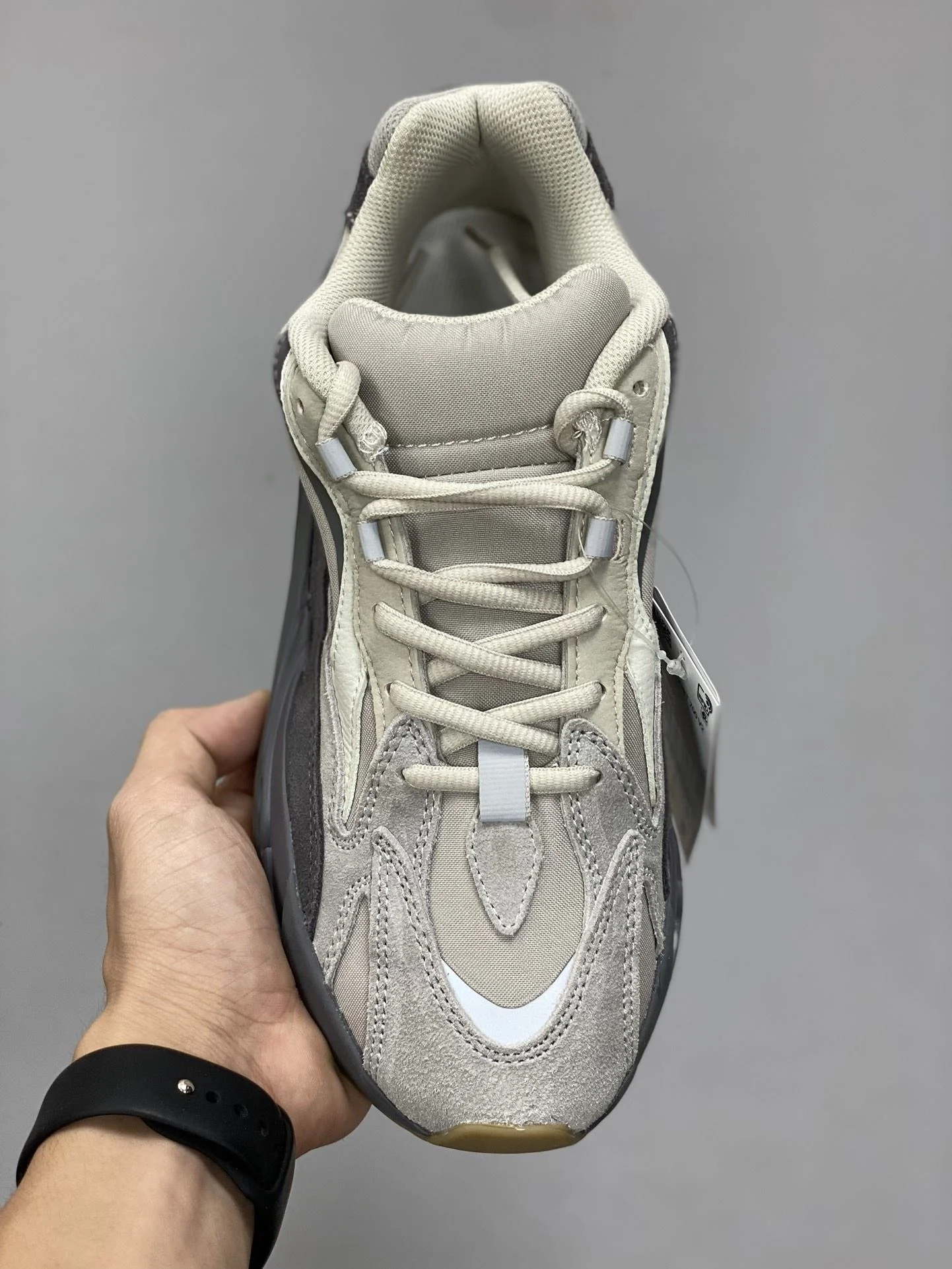 Perfect replica Adidas Yeezy 700 Shoes