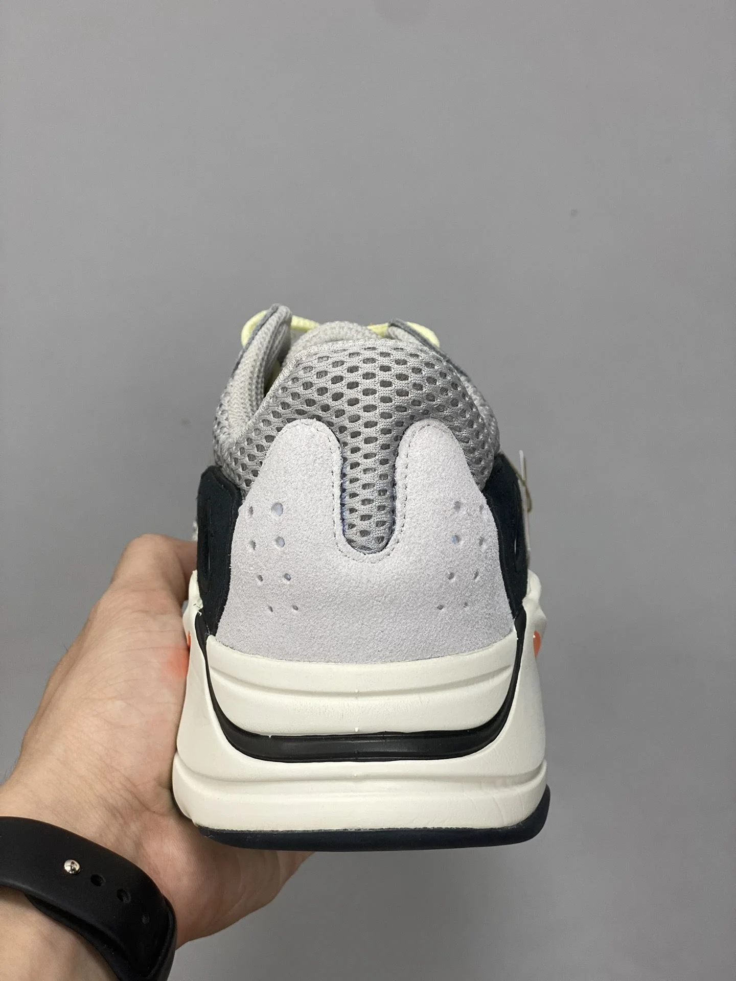 High accuracy Adidas Yeezy 700 Shoes