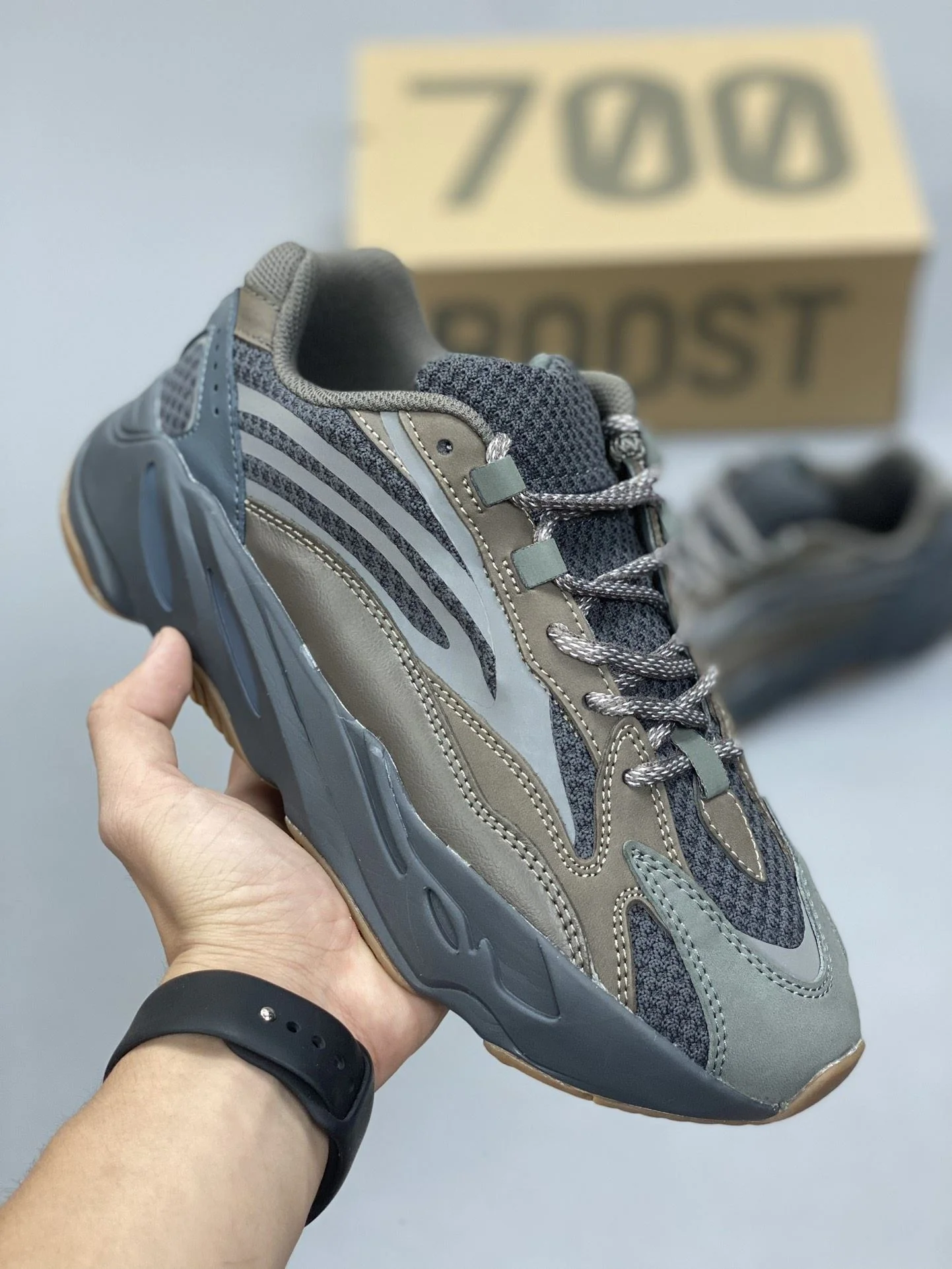 Adidas Yeezy 700 Shoes