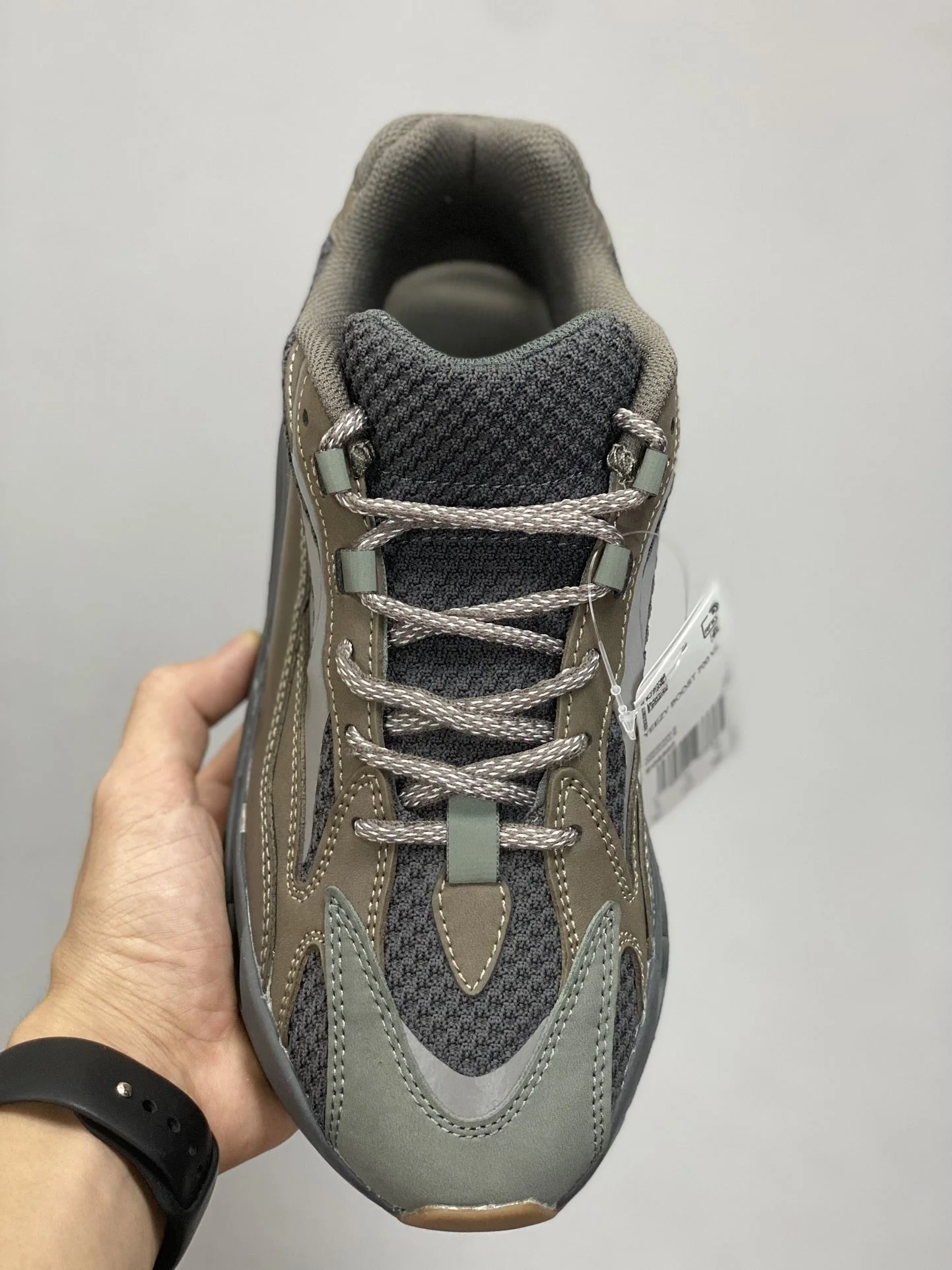 Perfect replica Adidas Yeezy 700 Shoes