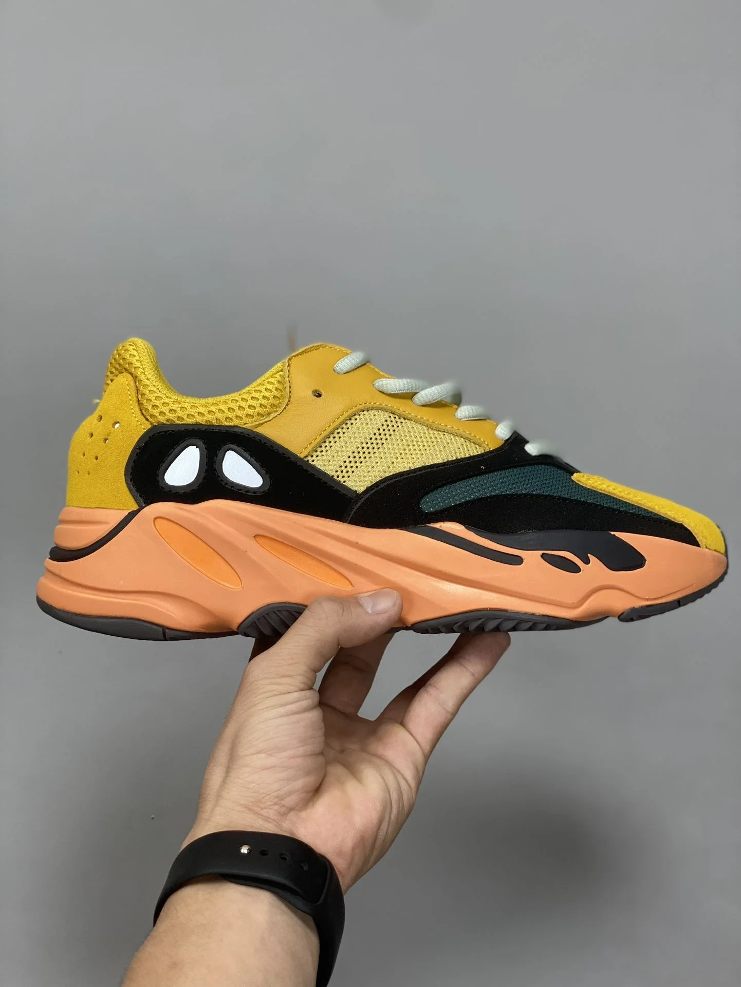High accuracy Adidas Yeezy 700 Shoes