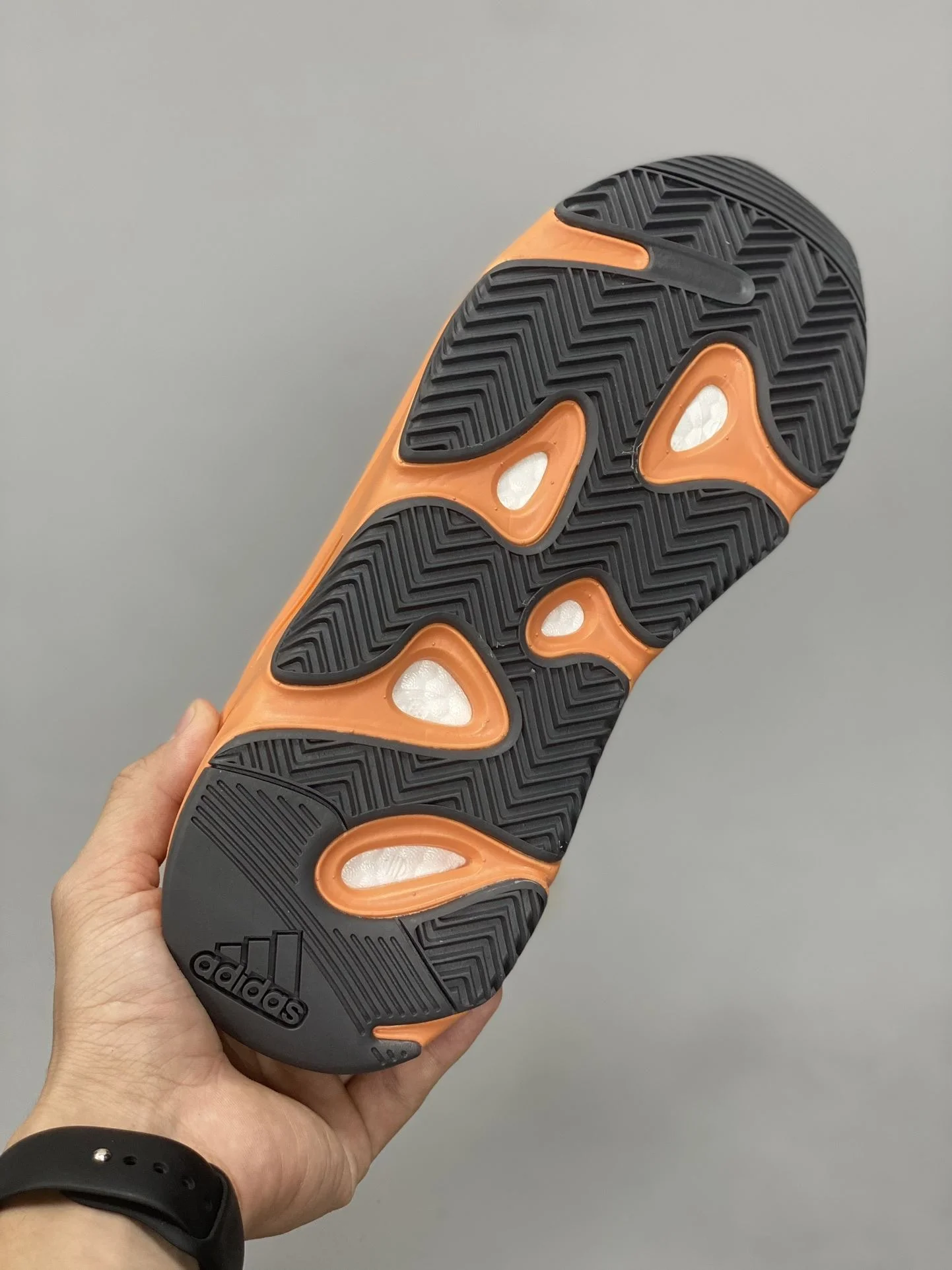 High accuracy Adidas Yeezy 700 Shoes