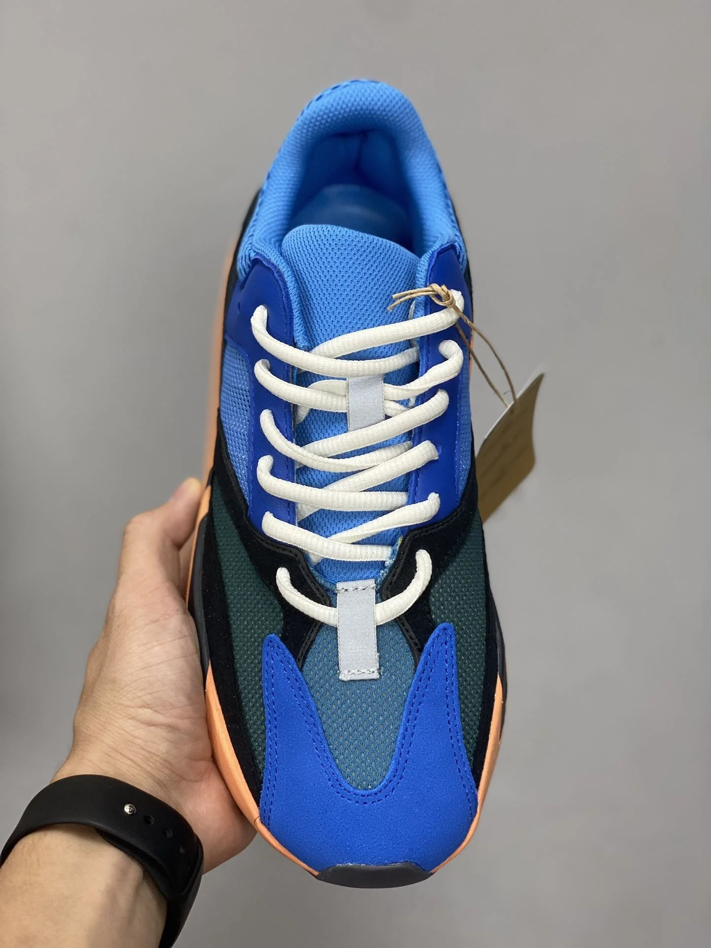 Value-priced Adidas Yeezy 700 Shoes