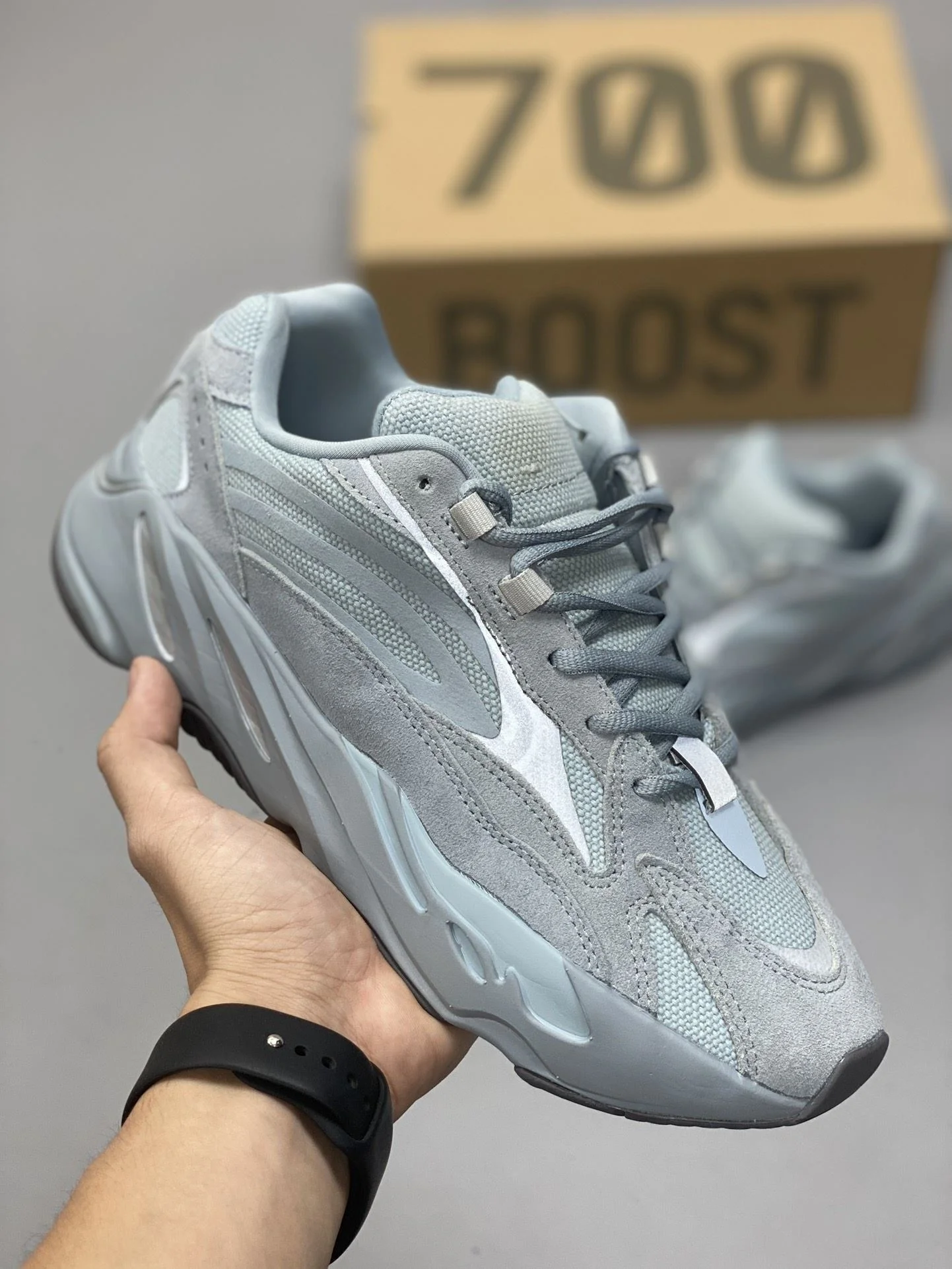 Adidas Yeezy 700 Shoes