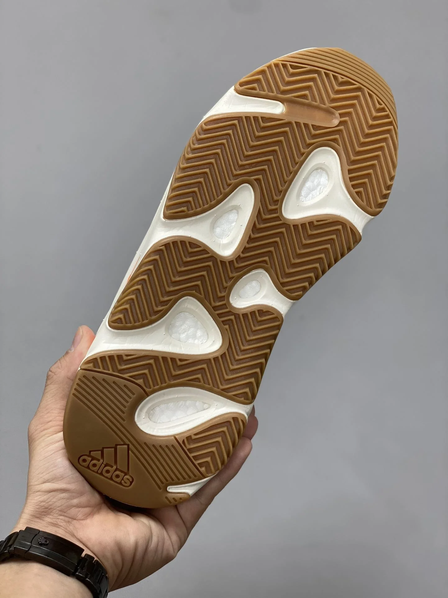 Discounted Adidas Yeezy 700 Shoes
