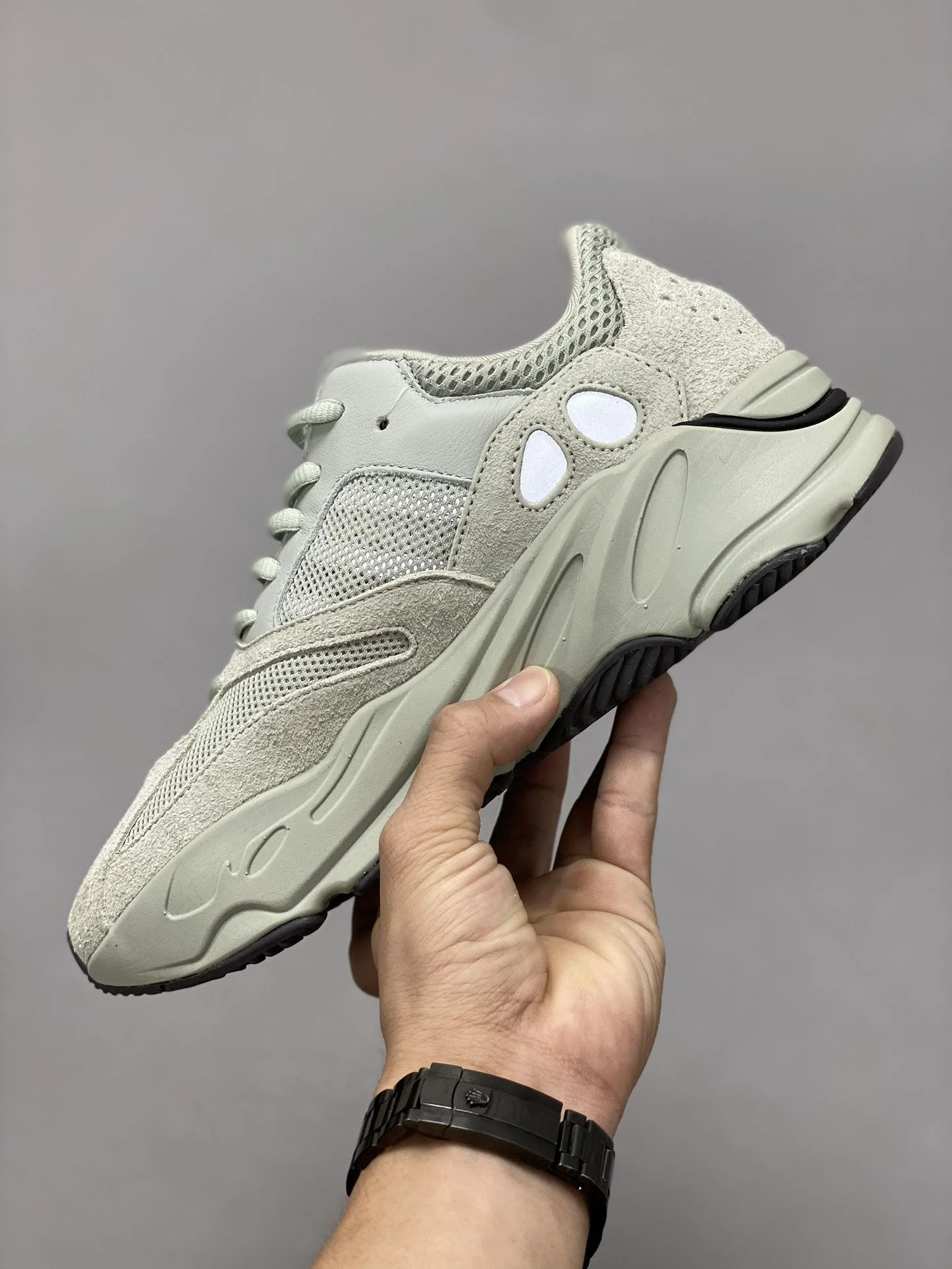 Real Adidas Yeezy 700 Shoes