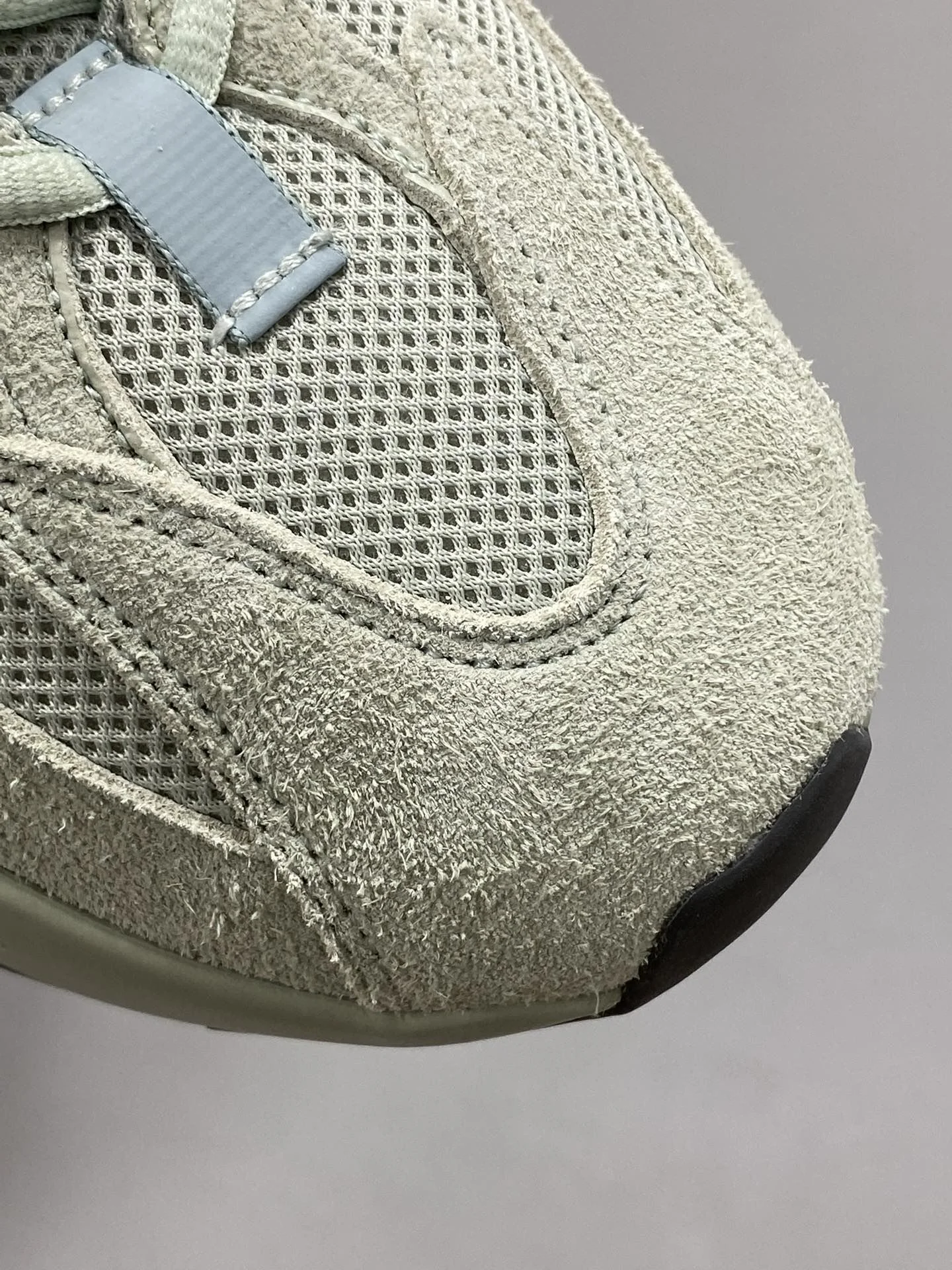 Real Adidas Yeezy 700 Shoes