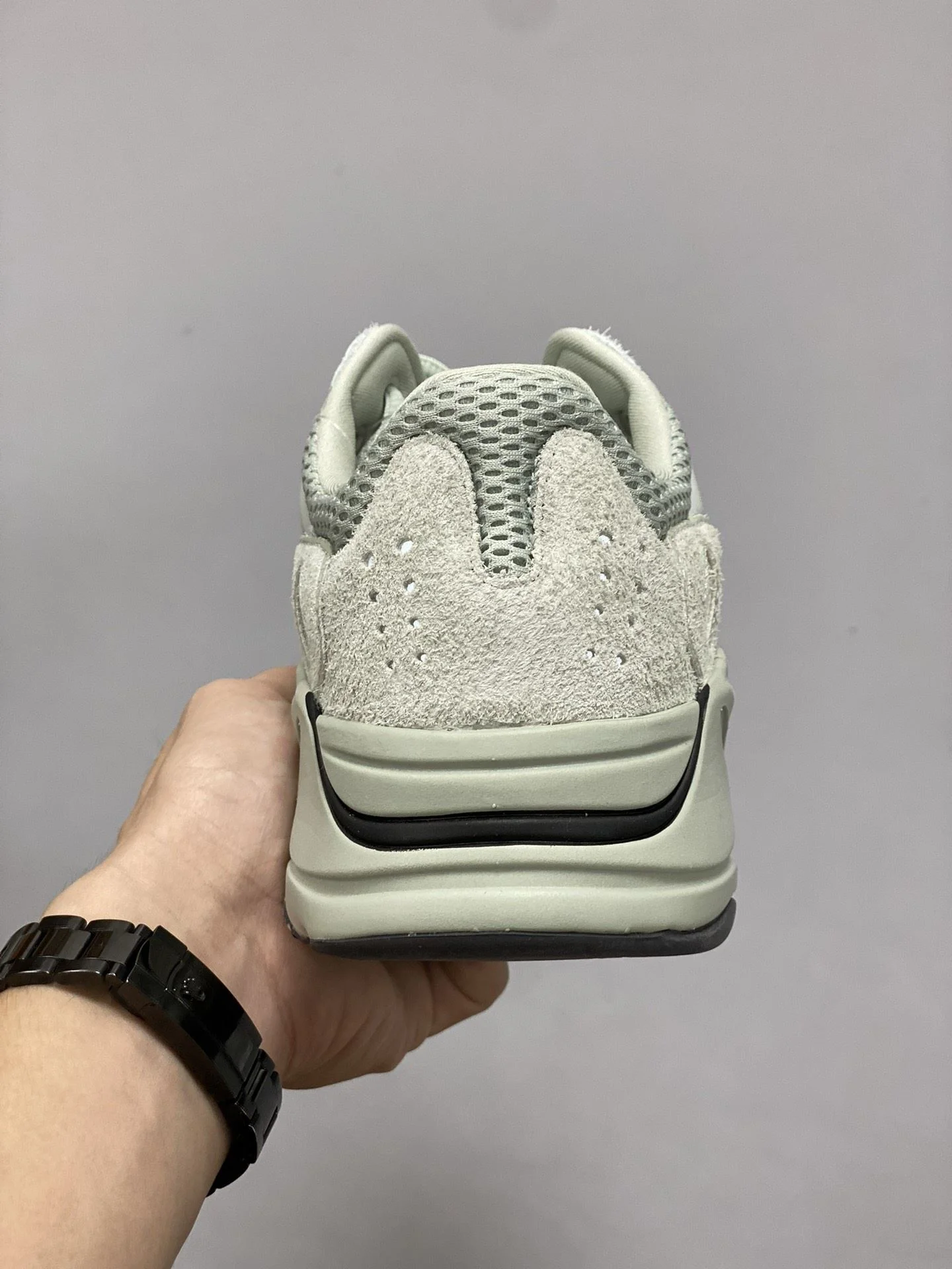 Real Adidas Yeezy 700 Shoes