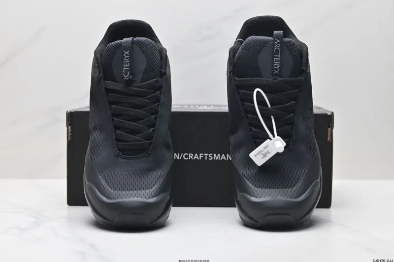 Value-priced Akc Teryx Shoes