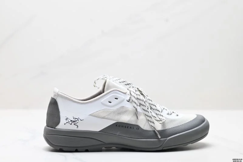 Akc Teryx Shoes