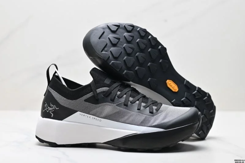 Top mirror Akc Teryx Shoes