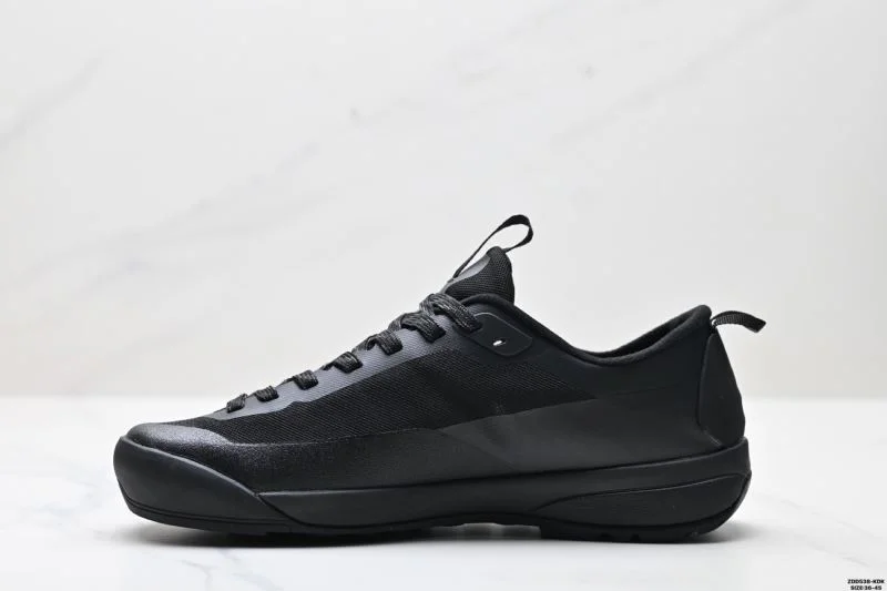 Accurate model Akc Teryx Shoes