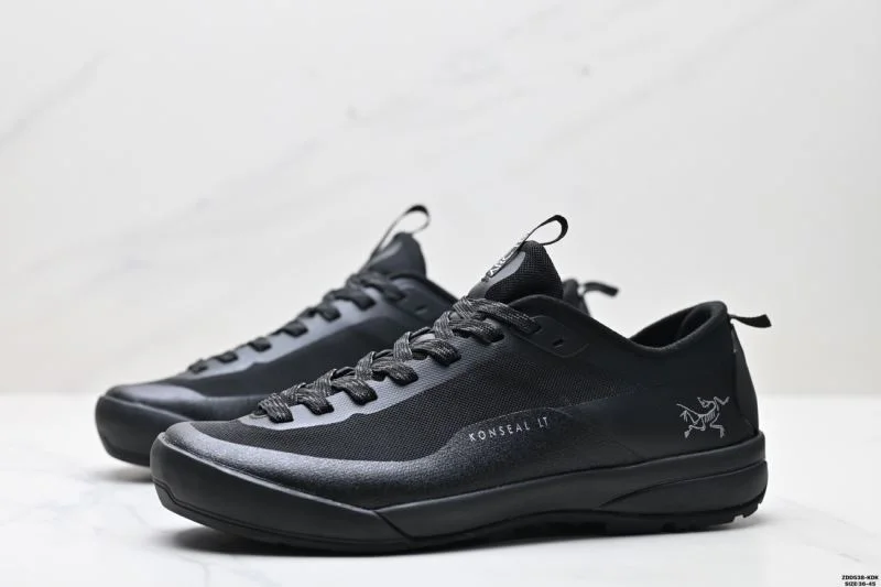 Accurate model Akc Teryx Shoes