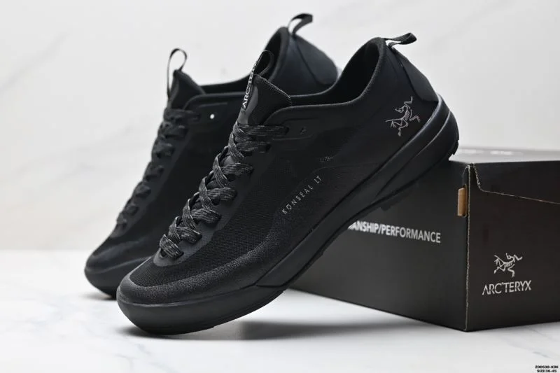 Accurate model Akc Teryx Shoes