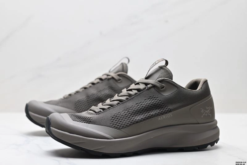 Accurate model Akc Teryx Shoes