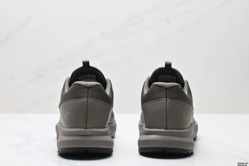 Accurate model Akc Teryx Shoes