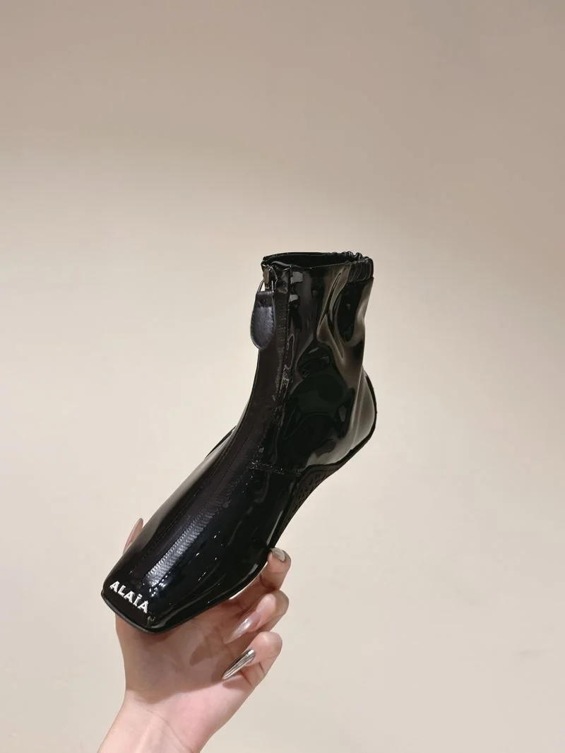 Precise copy Alaia Boots