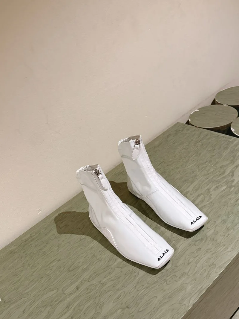 1:1 copy Alaia Boots