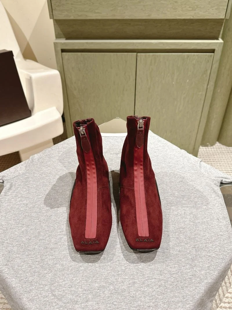 Alaia Boots