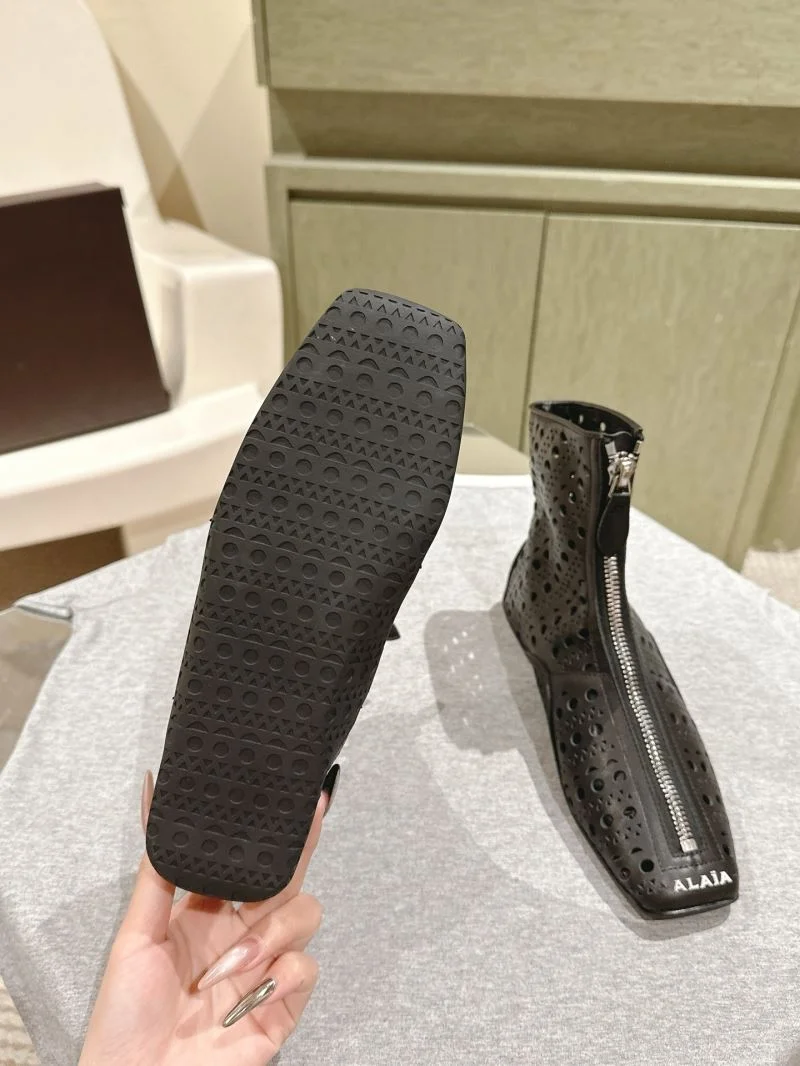 Legit Alaia Boots