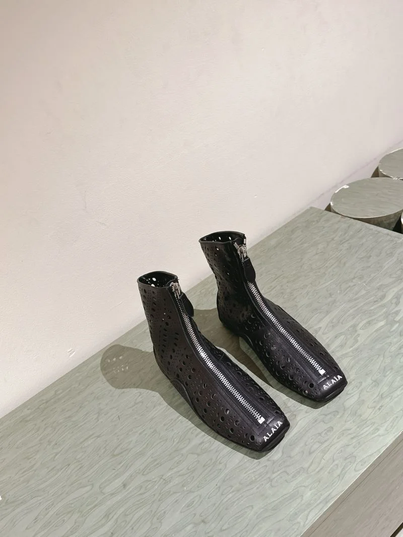 Legit Alaia Boots