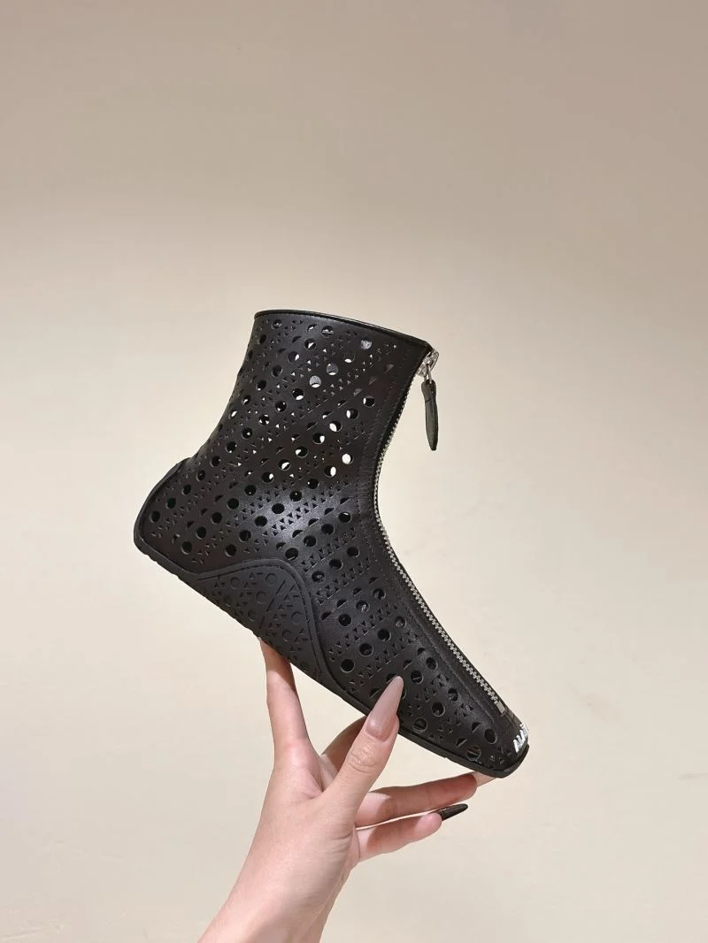 Legit Alaia Boots