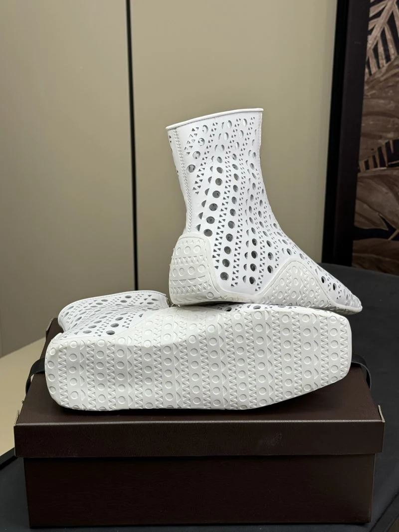 1:1 copy Alaia Boots