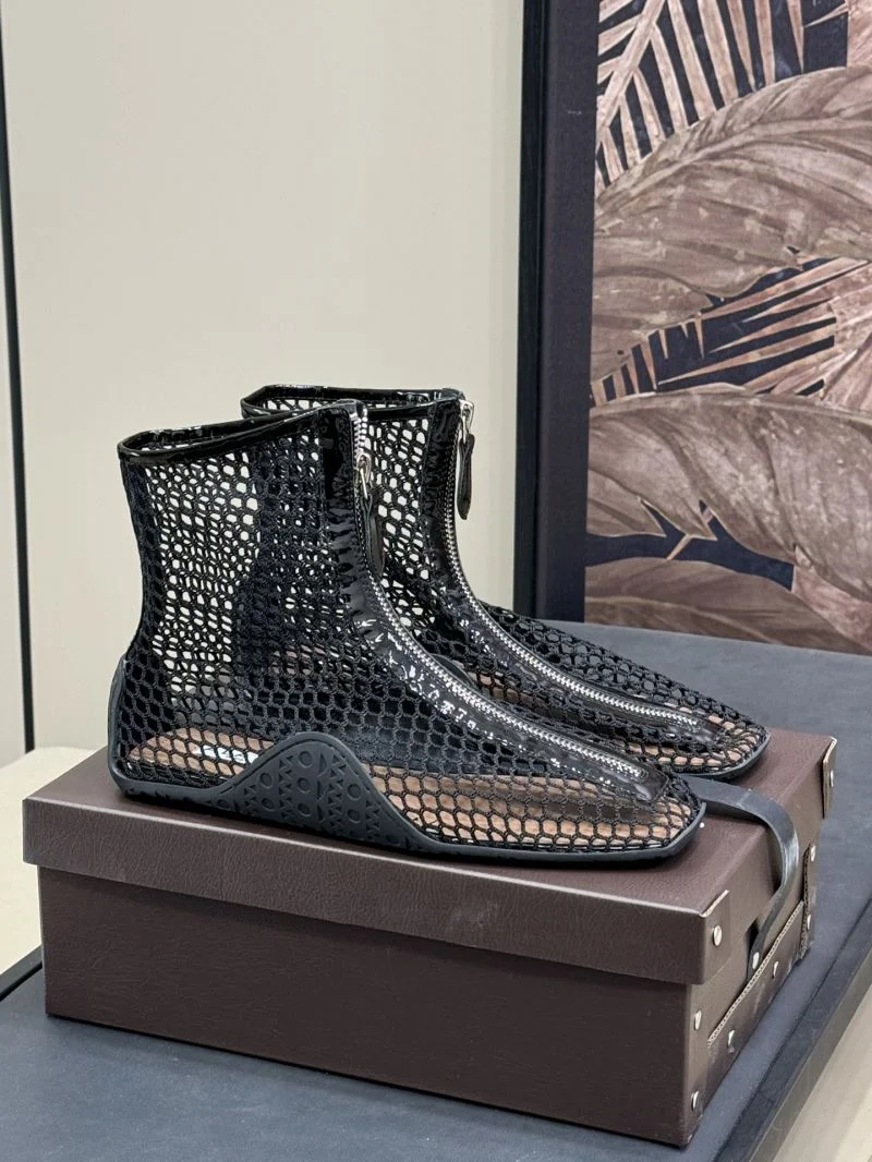 Alaia Boots