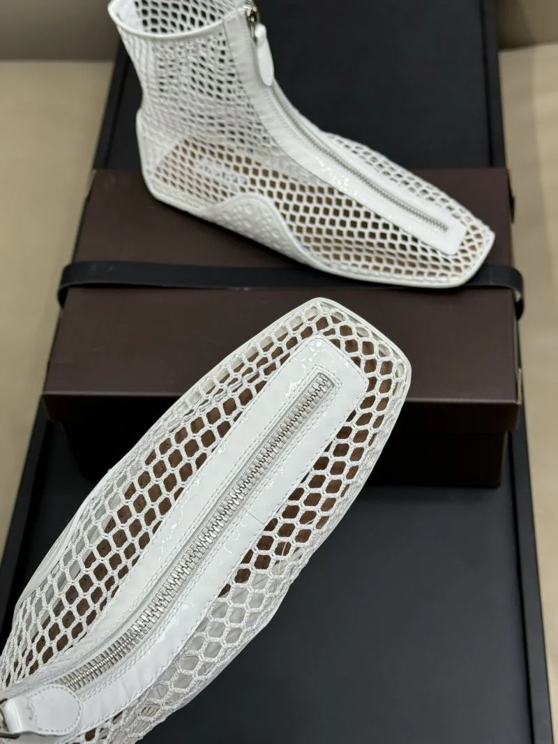 Cut-rate Alaia Boots