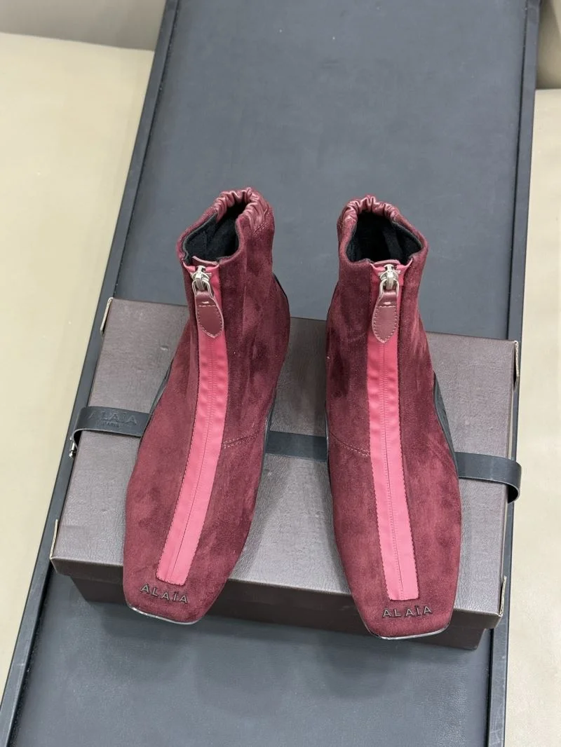 Factory-made Alaia Boots