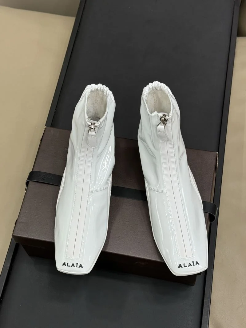 Brand-authenticated Alaia Boots