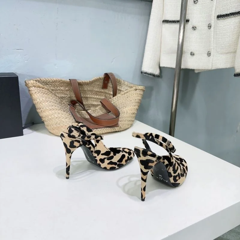 Brand-original Alaia Sandals