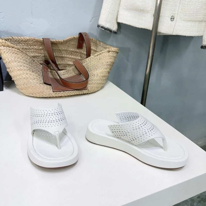 Reasonably priced Alaia Sandals