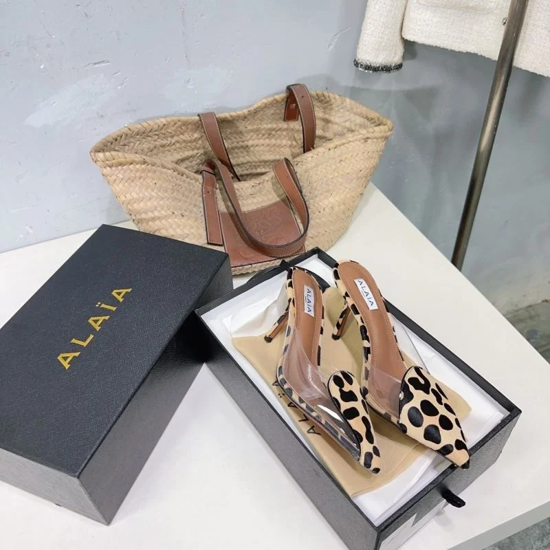 Economical Alaia Sandals