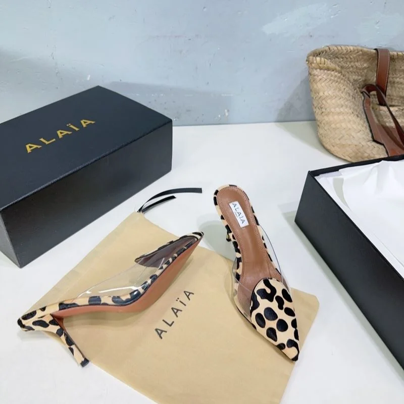 Economical Alaia Sandals