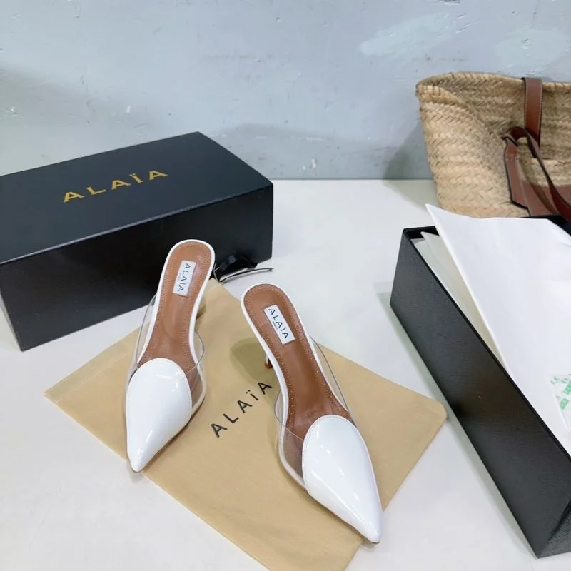 Alaia Sandals