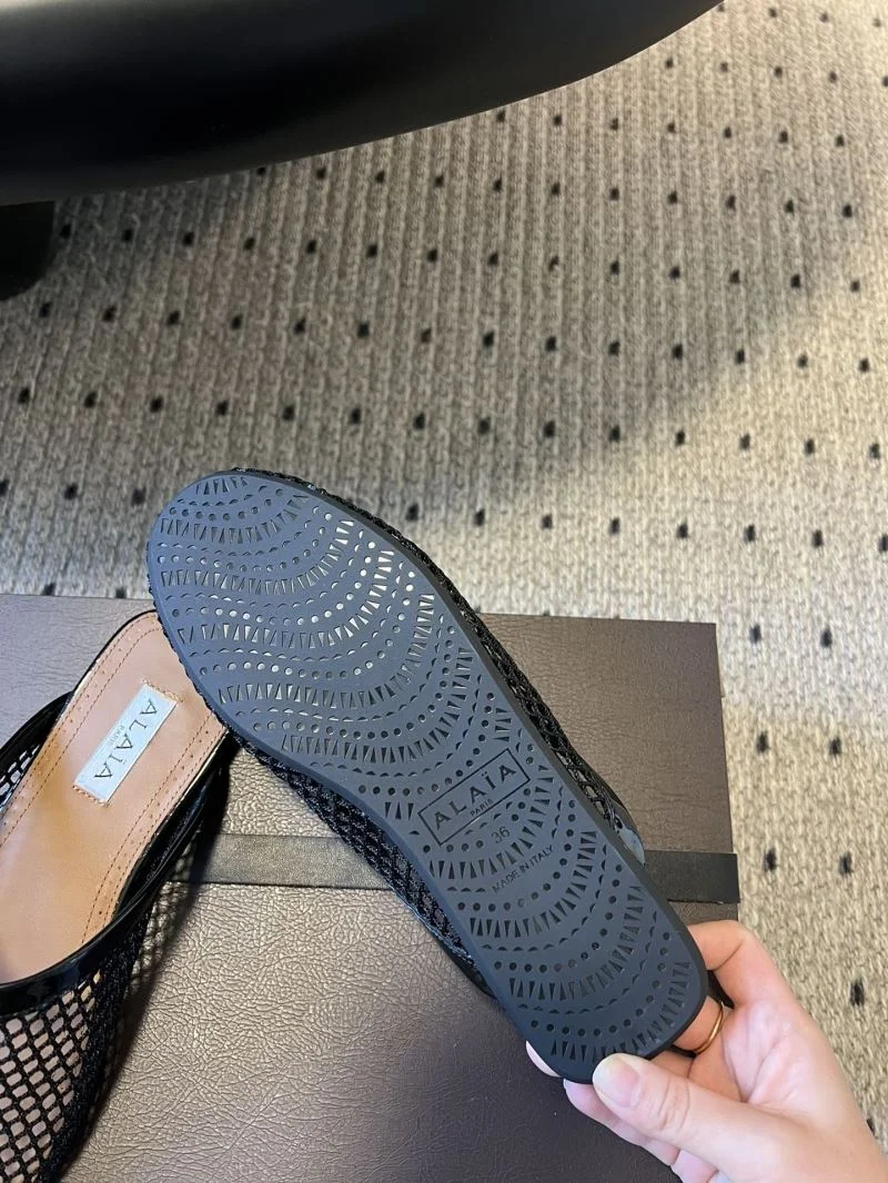 Discounted Alaia Sandals