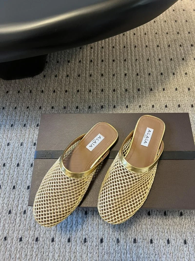 Economical Alaia Sandals