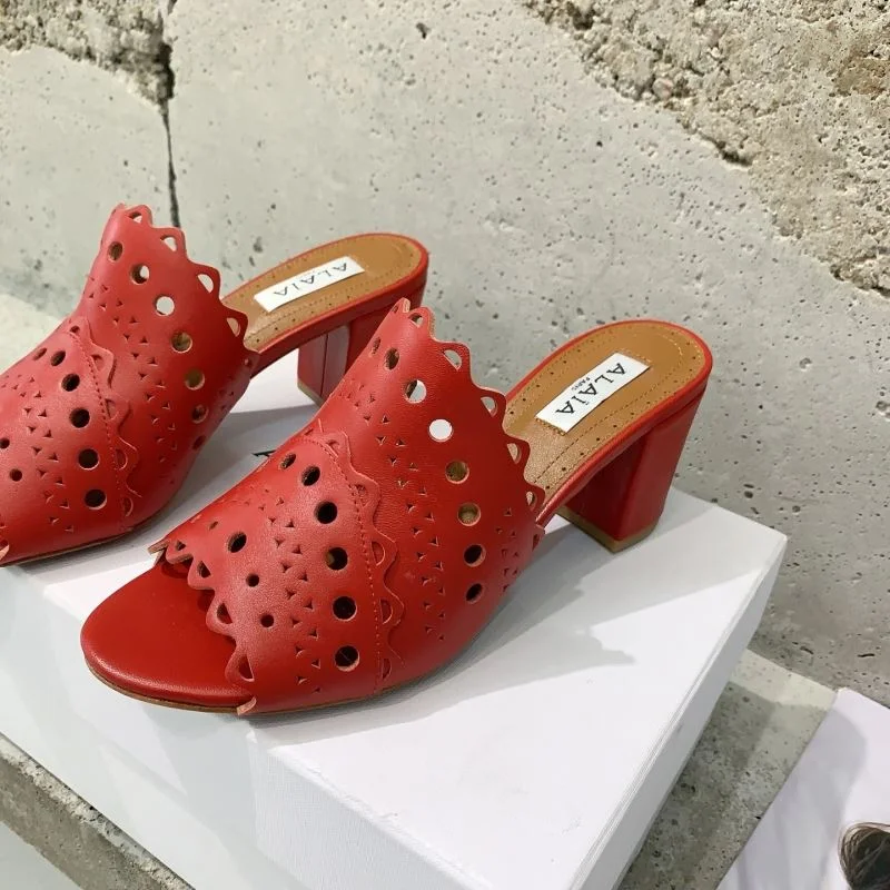 Discounted Alaia Sandals