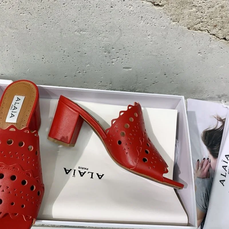 Discounted Alaia Sandals
