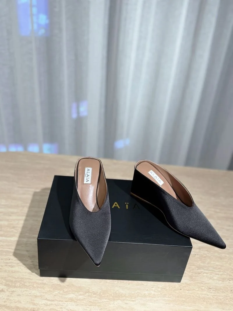 High accuracy Alaia Sandals