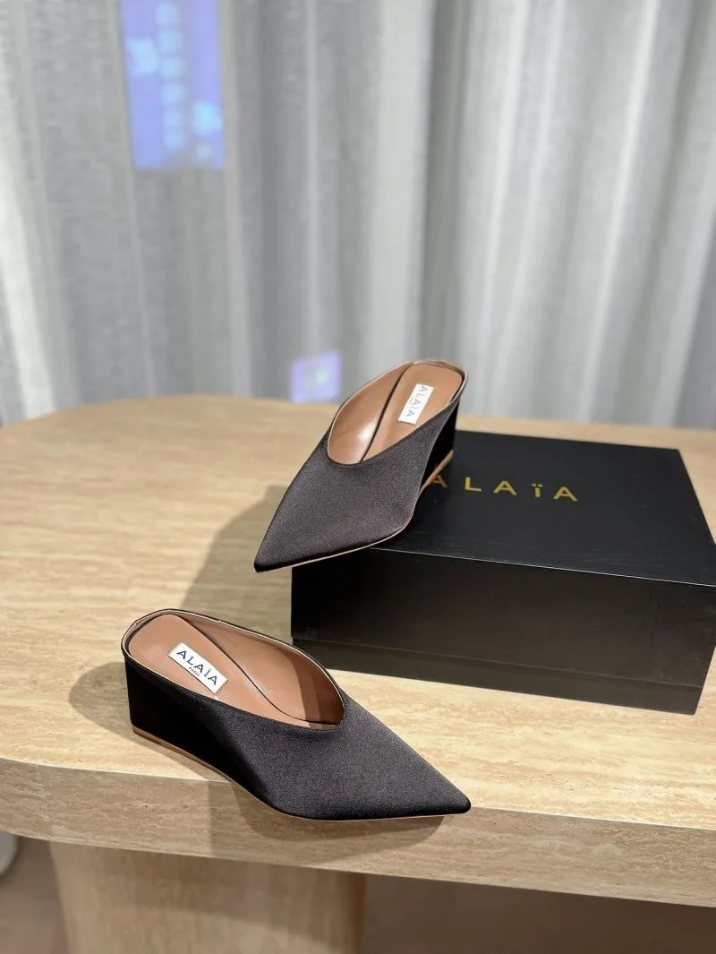 High accuracy Alaia Sandals