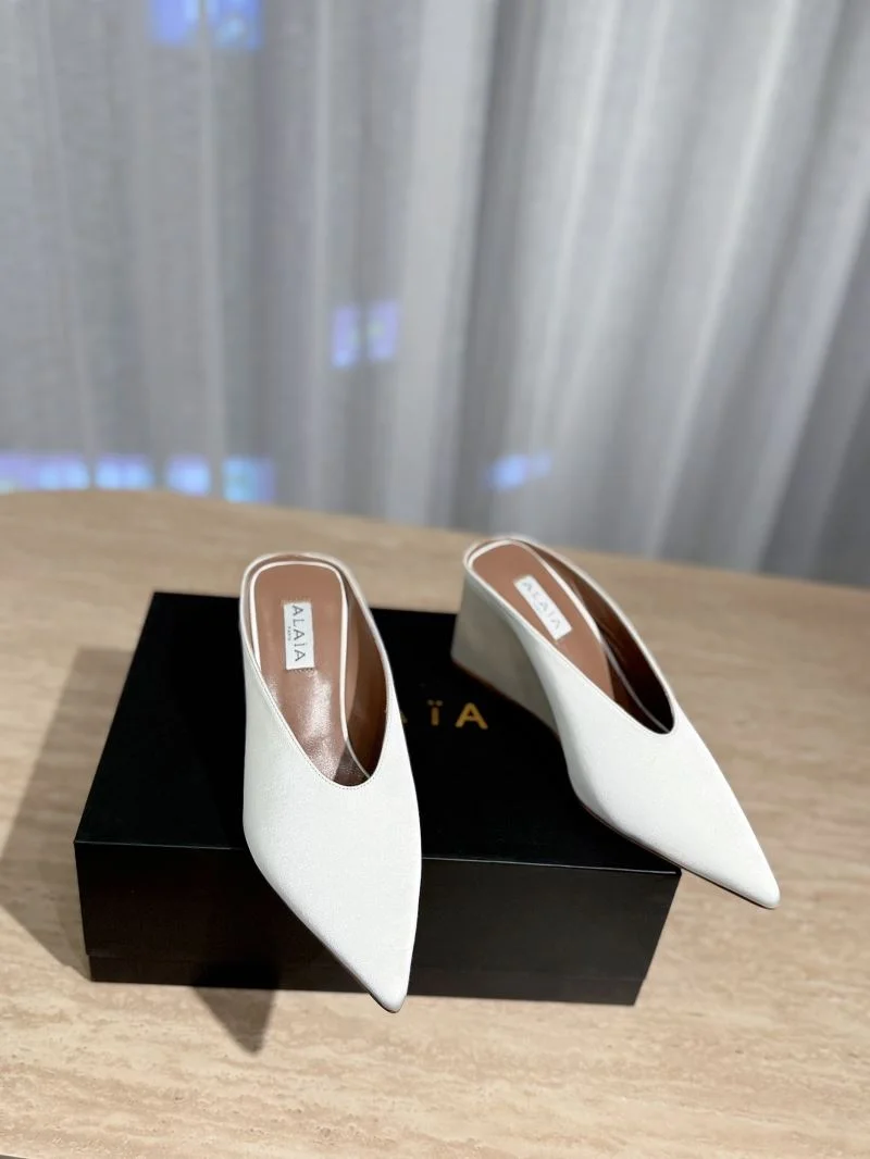 High fidelity Alaia Sandals
