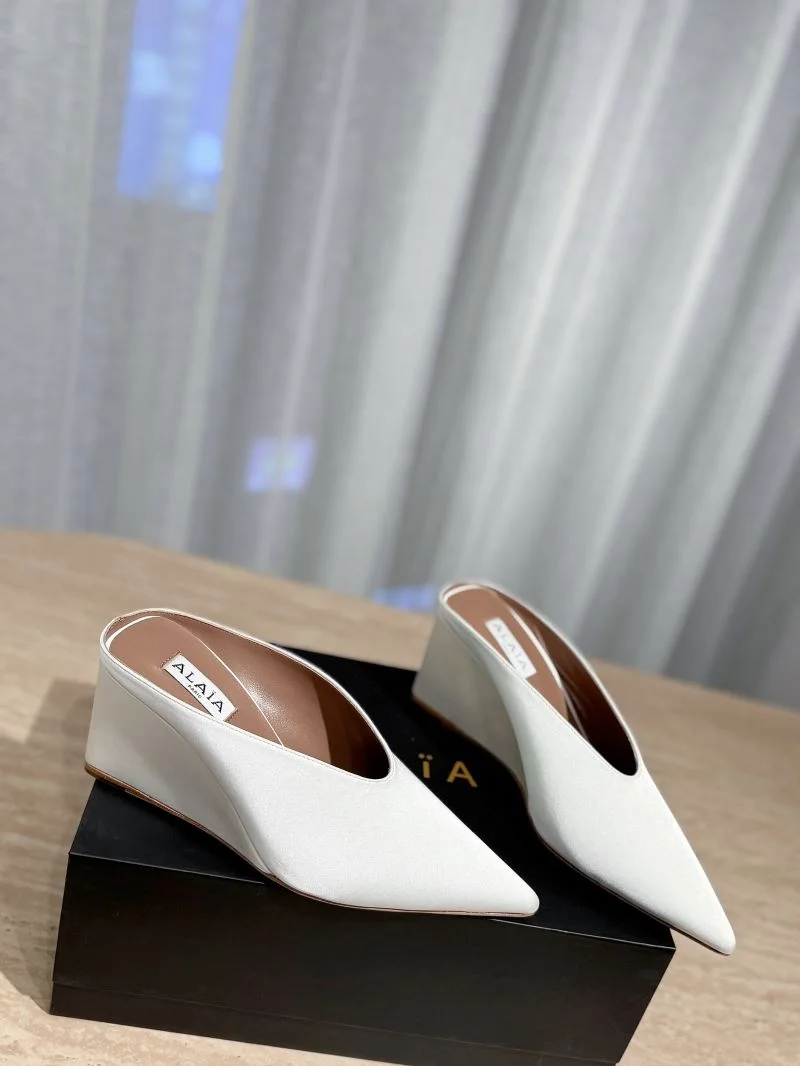 High fidelity Alaia Sandals