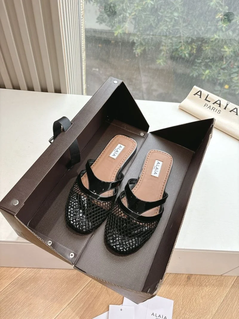 Alaia Sandals