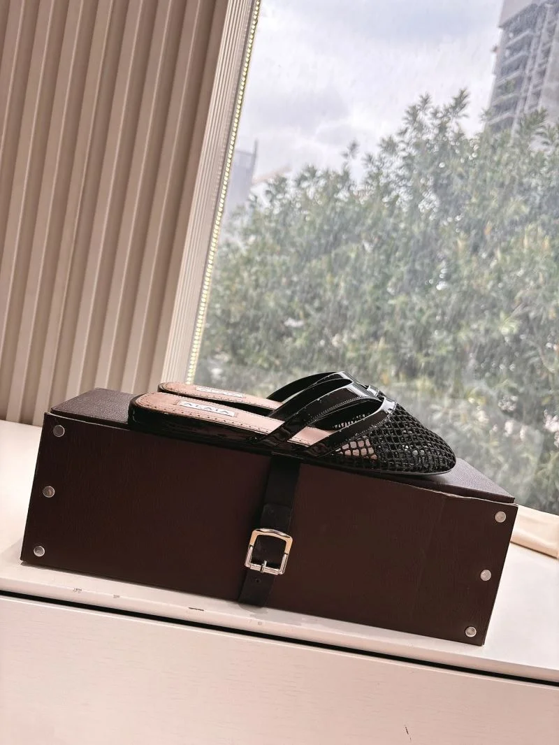 Budget-friendly Alaia Sandals